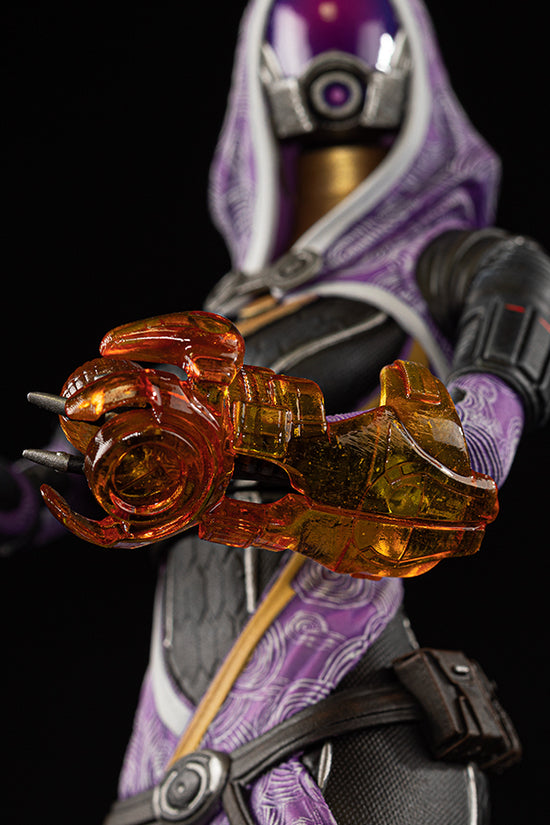 Mass Effect Tali'Zorah PVC Statue – Official BioWare Gear Store