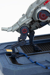 Mass Effect Shepard and KEI-9 Statue – Official BioWare Gear Store