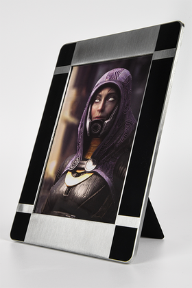 Mass Effect Tali Zorah Framed Photo Replica | Tali'Zorah Merch ...