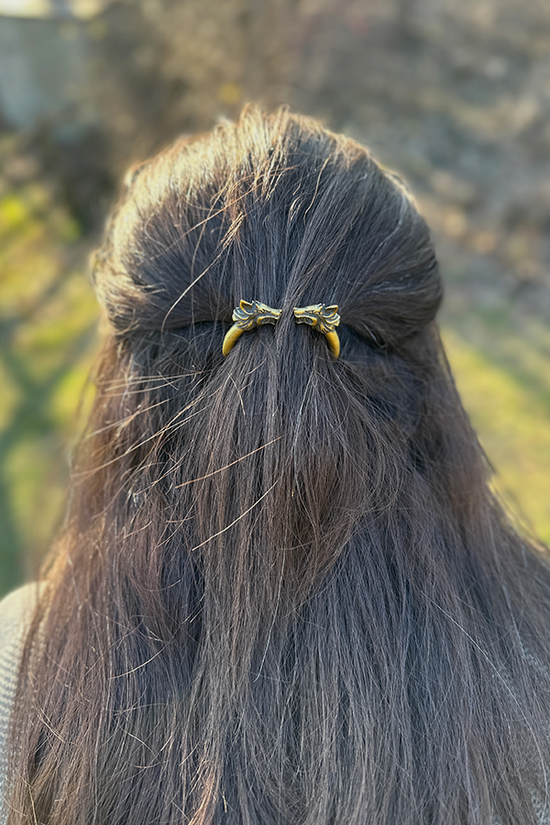 Dragon Age Fen'Harel The Dread Wolf Cloak and Brooch Bundle – Official BioWare Gear Store